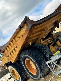 TT-3317 CATERPILLAR 777B TRUCK, YEAR 1990 WITH 21,271 ACTUAL HOURS