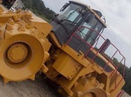 TT-4559 CATERPILLAR 826H LANDFILL COMPACTOR