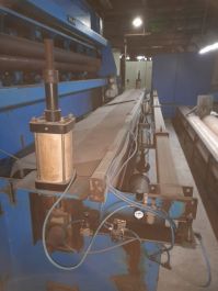 YY-1826 DILO DI-LOOM OUG II 60 FINISHING NEEDLE LOOM, YEAR 1996 ...